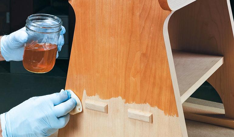 What is a Varnish? Definition, Types of Varnishes and Classification